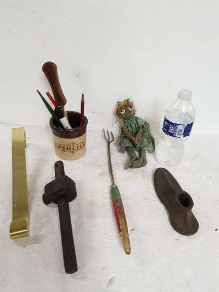 Assorted Vintage and Collectible Items Lot - Trice Auctions