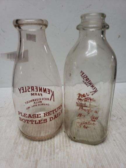 Kennersley Farm Glass Dairy Bottles - Trice Auctions