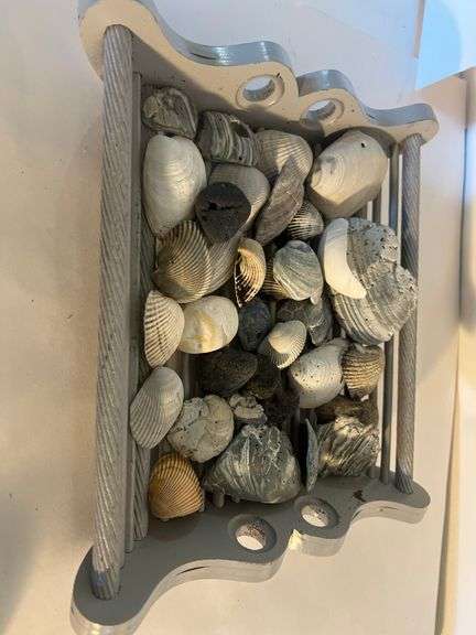 Rope Wood Basket of Authentic Seashells from Myrtle Beach - Trice Auctions