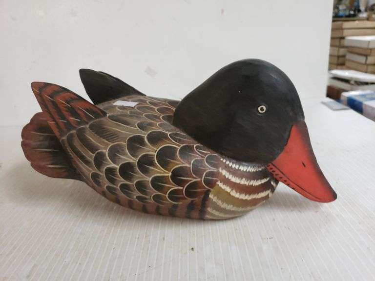 Wood Duck Display - Trice Auctions