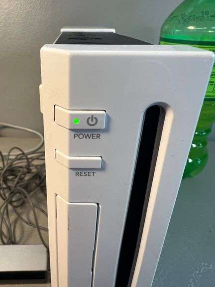 WII Game Console Works Great! Includes 2 Controllers & A Fishing Reel ...