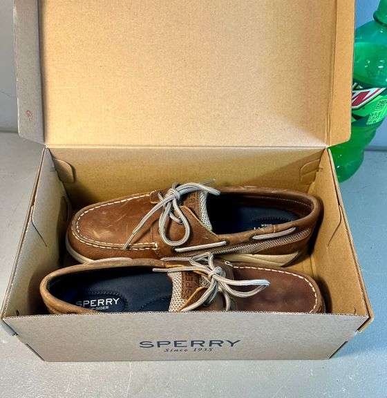 Womens Sperry Boat Shoes, Brand New Size 8.5 - Trice Auctions