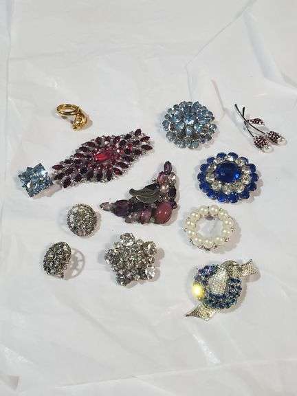 Vintage / Antique Large Fine Rhinestone Trifari Coro & Others Costume ...