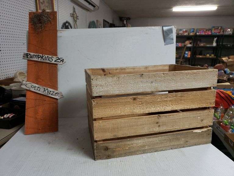 Wood Crate, Primitive Sign - Trice Auctions