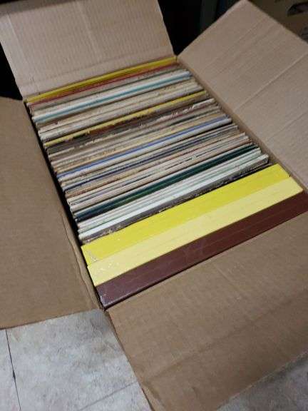 Large Lot Of Albums - Trice Auctions