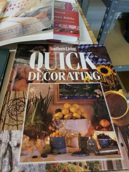 Assorted Decorating Books - Trice Auctions