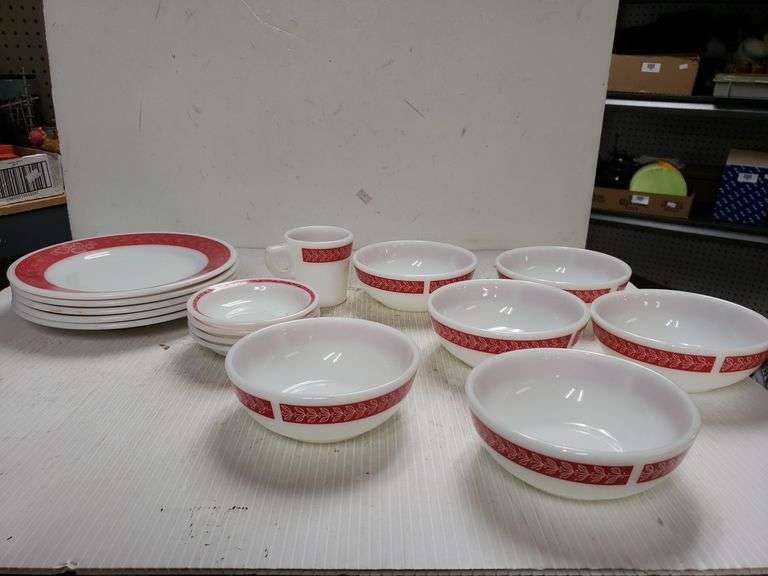 Pyrex Red Laurel Leaf Bowls, Plate, Saucers, Cup - Trice Auctions