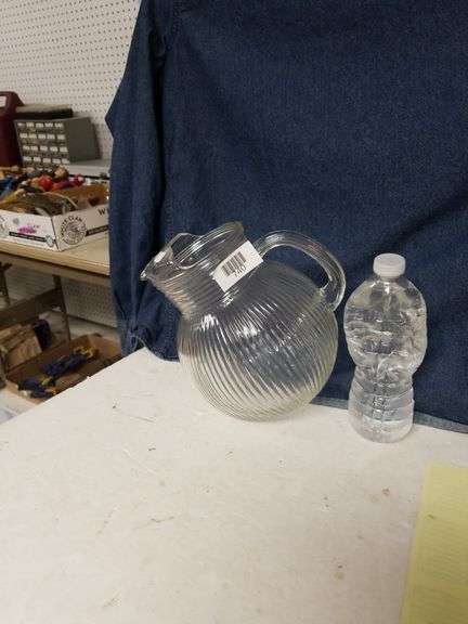 Beautiful Vintage Pitcher - Trice Auctions