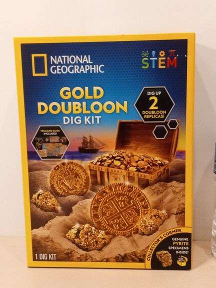 NEW National Geographic Gold Doubloon Dig Kit - Trice Auctions