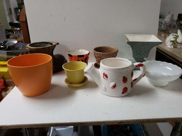 Assorted Flower Vases, Pots - Trice Auctions