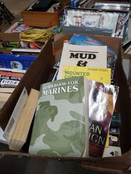 Large Lot Of Military Type Books - Trice Auctions