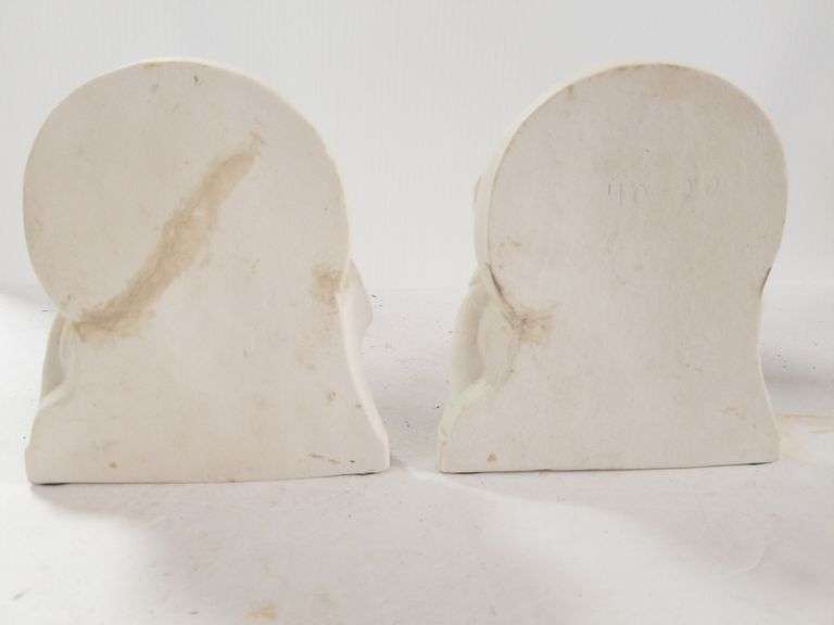 2 Figure Door Stops - Trice Auctions