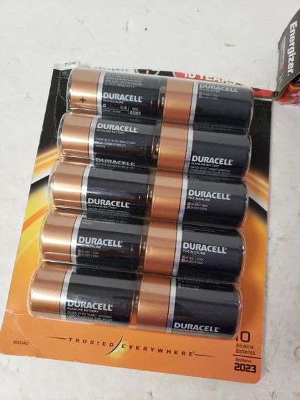 AAA, D Cell, 9V Batteries - Trice Auctions