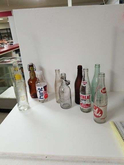 Eight Vintage Bottles - Trice Auctions