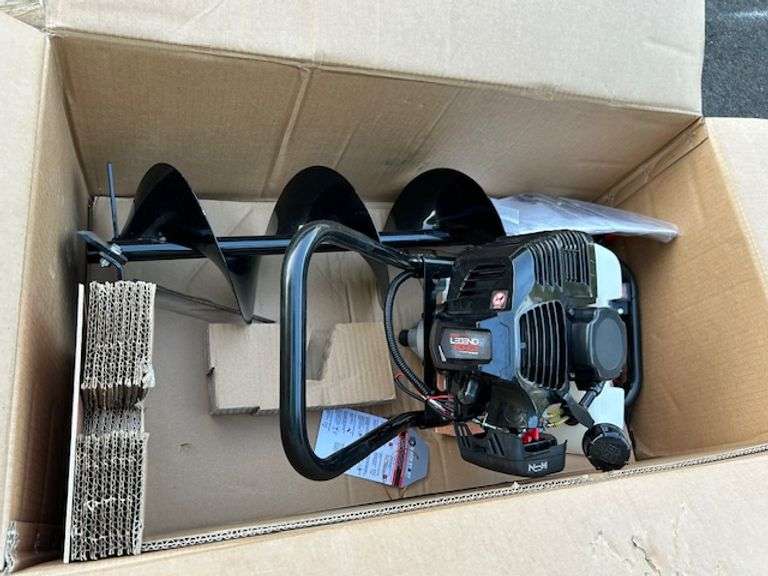 Legend Force 2 Cycle Gas Auger - Trice Auctions