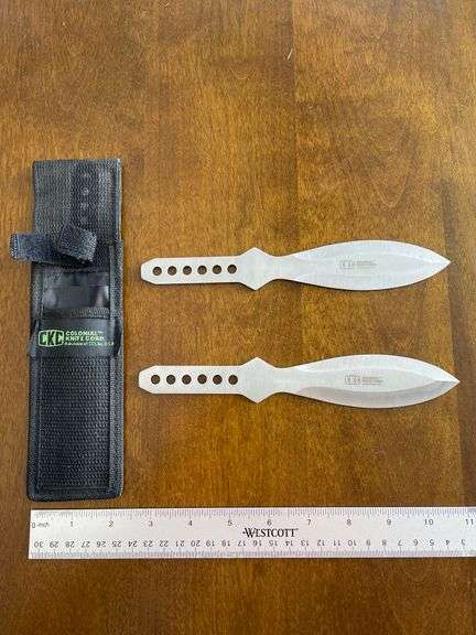 Pair CKC Colonial Knife Corporation Throwing Knives USA - Trice Auctions