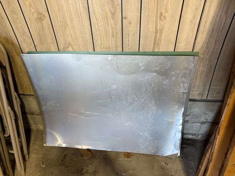 Stack of Aluminum Sheets - Trice Auctions