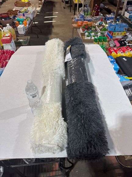 Set of 2 Comfort Bay Shag Area Rugs - Trice Auctions