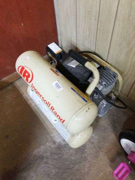 Ingersoll Rand Portable Air Compressor - Trice Auctions