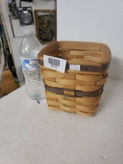Royce Craft Square Woven Basket - Trice Auctions