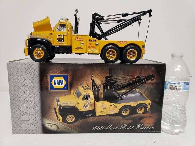 1960 Mack B-61 NAPA Wrecker Diecast Model Truck - Trice Auctions