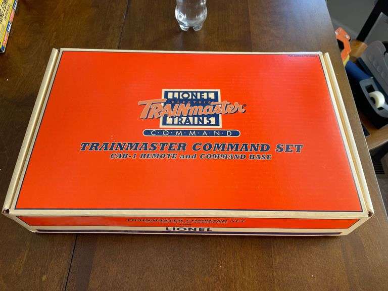 Lionel Trainmaster Command Set CAB-1 Remote & Base - Trice Auctions