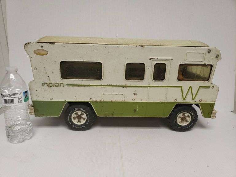 Vintage Tonka Winnebago Indian Camper RV Toy Vehicle - Trice Auctions