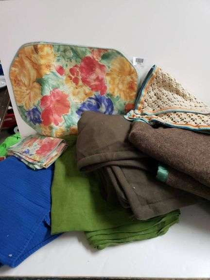 Mixed Lot of Blankets & Miscellaneous Items with Floral and Patterned ...