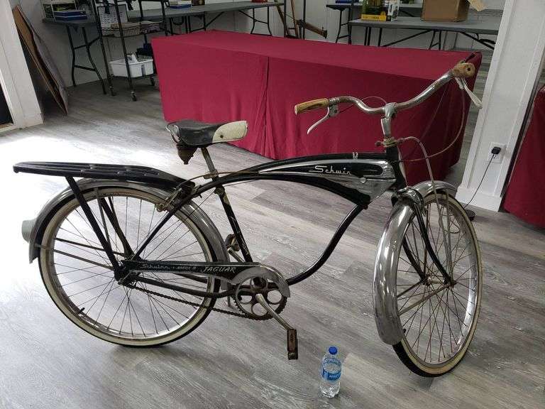 Schwinn Mark IV Jaguar Bicycle With Chrome Fenders and Original Badging ...