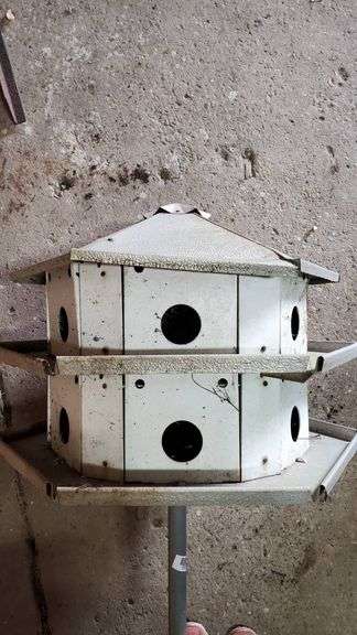 Metal Multi-Level Birdhouse with Mounting Pole - Trice Auctions