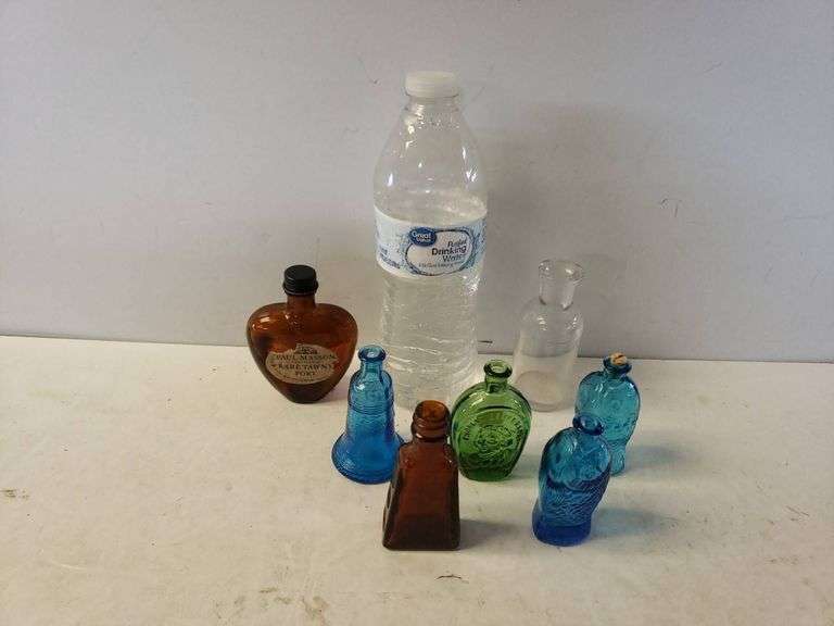 Small Decorative Colored Glass Bottles with Varied Designs - Trice Auctions