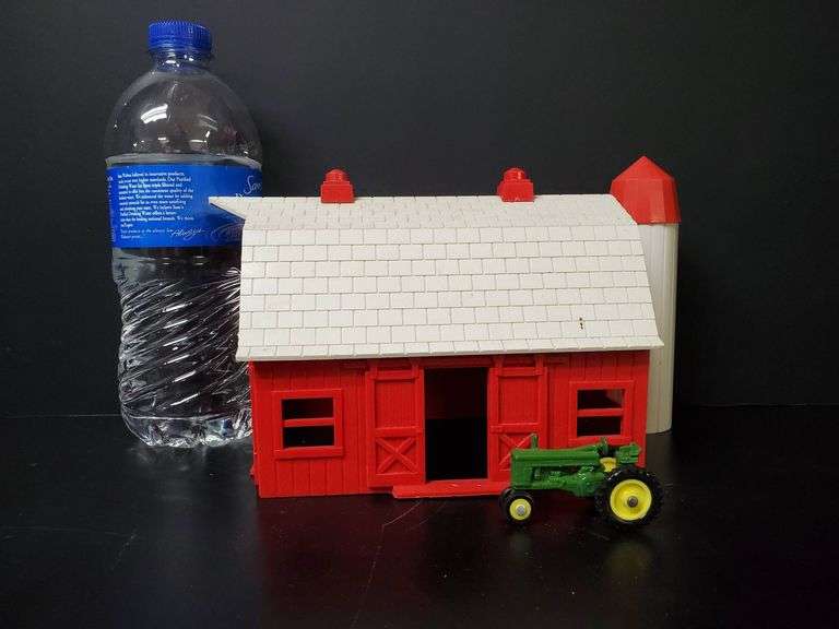 Red Toy Barn With White Roof and Green John Deere Tractor - Trice Auctions