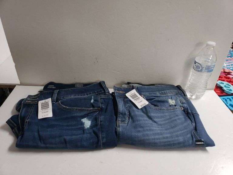 (2) Pair New With Tags Torrid Ladies Jeans Size 16 Short - Trice Auctions