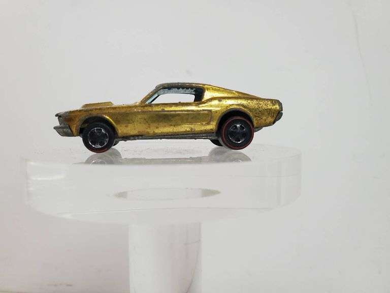 3 Redline Hot Wheels Cars: Custom Mustang, Custom Fleetside & 1934 Ford ...