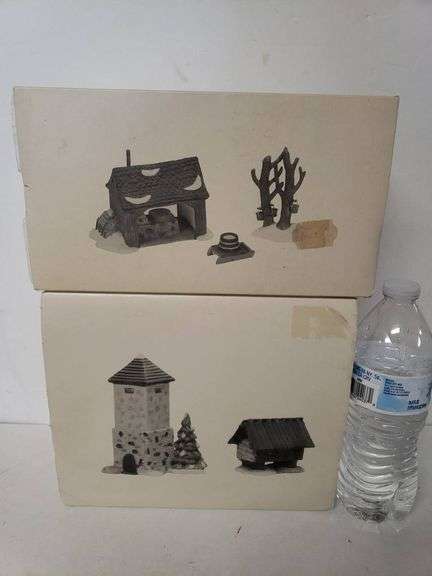 Heritage Village Collection Maple Sugaring and Silo with Hay Shed Set ...