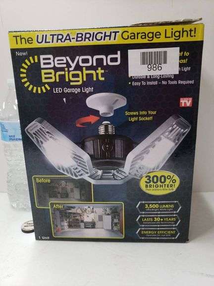 Beyond Bright LED Garage Light With Adjustable Panels - Trice Auctions