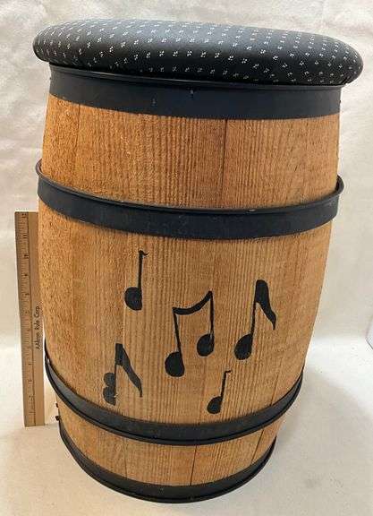 Williamsburg Barrel Co. Keg Stool, 20” tall - Trice Auctions