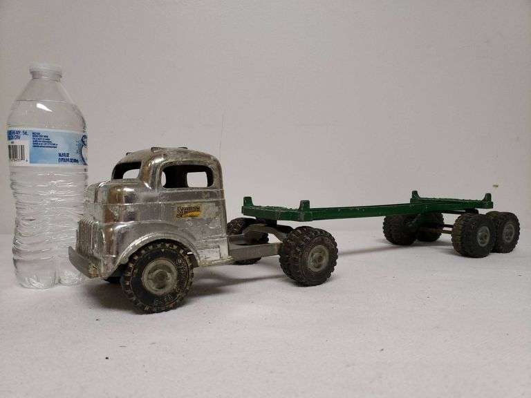 Structo Toys Vintage Metal Semi-Truck With Trailer - Trice Auctions