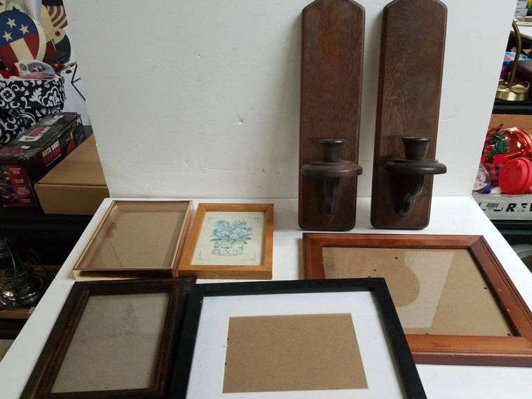 Lot of Wooden Wall Sconces and Assorted Picture Frames - Trice Auctions