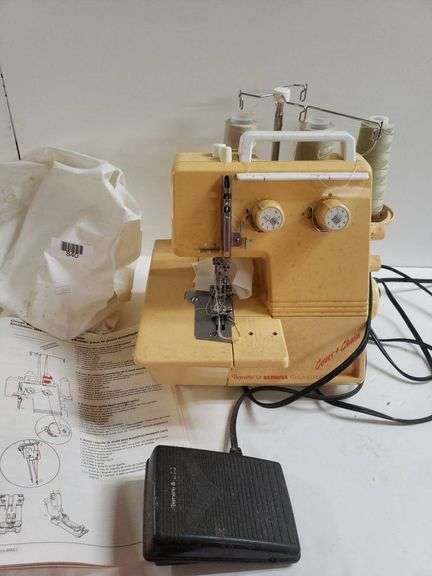 Bernette FunLock Coverstitch Sewing Machine - Trice Auctions