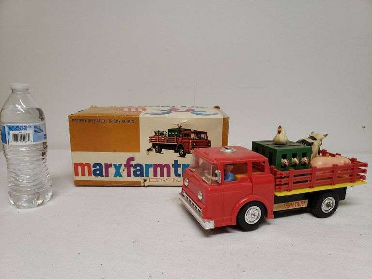 Marx Battery-Operated Farm Truck with Animals and Original Box - Trice ...