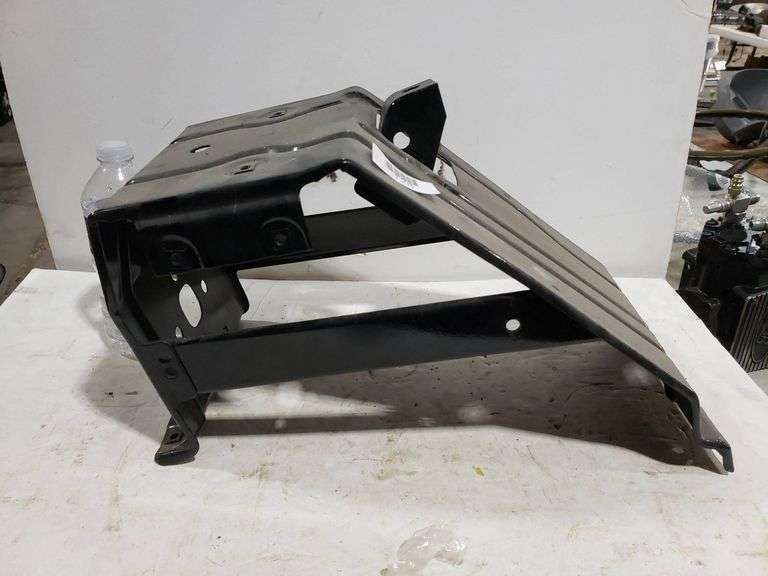 Metal Bracket for Mounting or Structural Support - Trice Auctions