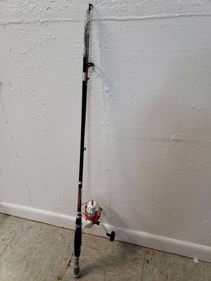 Fishing Rod With SRS Rod Series 6000 Reel - Trice Auctions