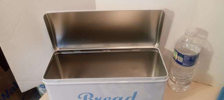 4 NEW Miscellaneous Kitchen Items including Tin Bread Box - Trice Auctions
