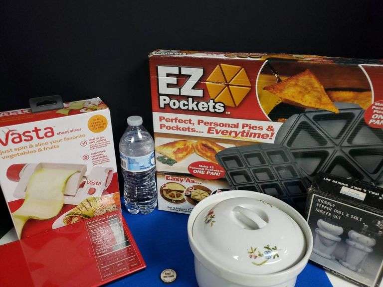 Assorted Kitchenware Including Food Scale (Works) & Items With Original Box - Trice Auctions