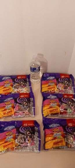 Six NEW 40 Pieces Each Bags Assorted Candy Mix (BB 2/25) - Trice Auctions
