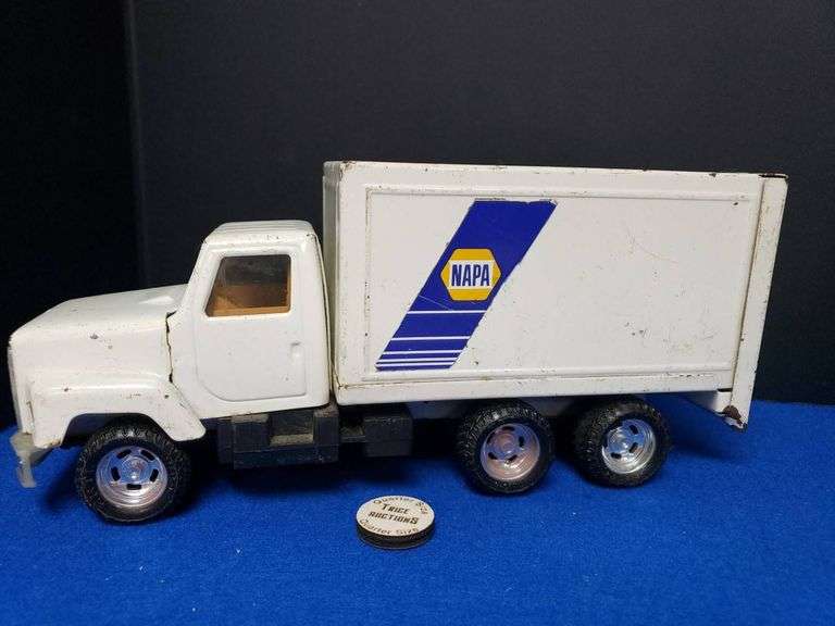 ERTL Die-Cast Metal Delivery Truck with NAPA Logo - Trice Auctions