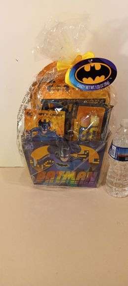 NEW Batman Filled Easter Basket - Trice Auctions