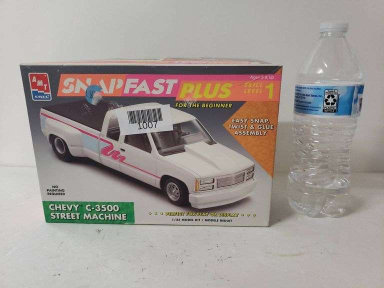 AMT Ertl SNAPFAST Plus Chevy C-3500 Street Machine Model Kit - Trice ...