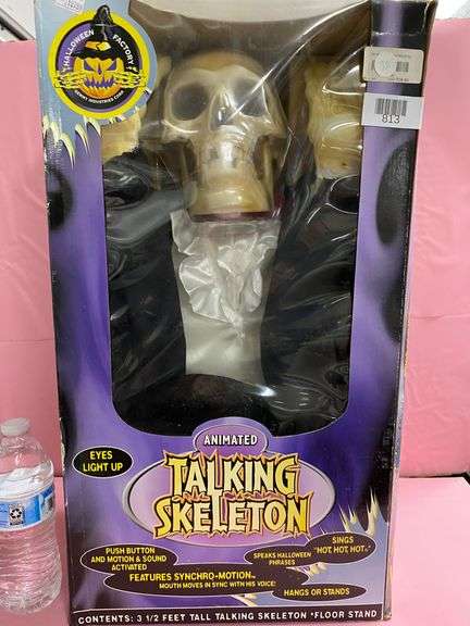 Animated Talking Skeleton - Trice Auctions